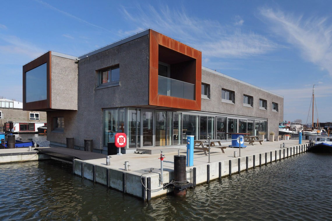 Did you ever work in Floating Office Space on Water