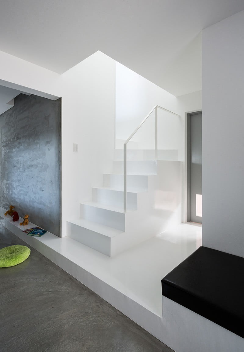White staircase design ideas for you home interior element - Kadva Corp