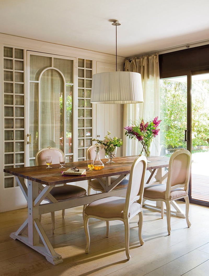 Charming home interior ideas of bright and cozy dreamy house - Kadva Corp