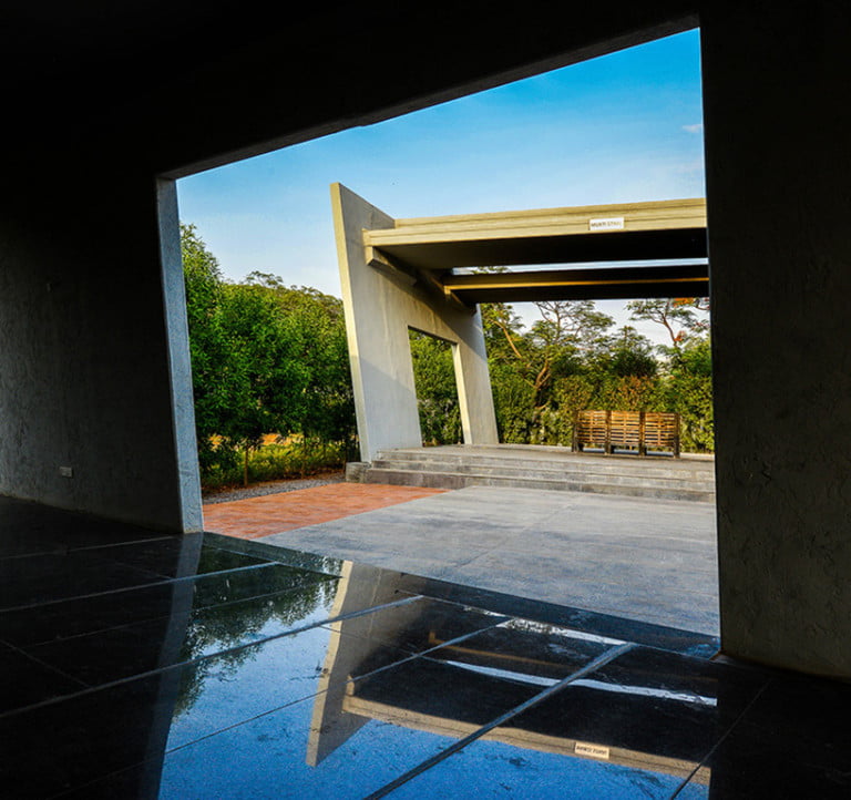 Mahaprasthanam: A Hindu Crematorium and Cemetery by DA studios in India ...