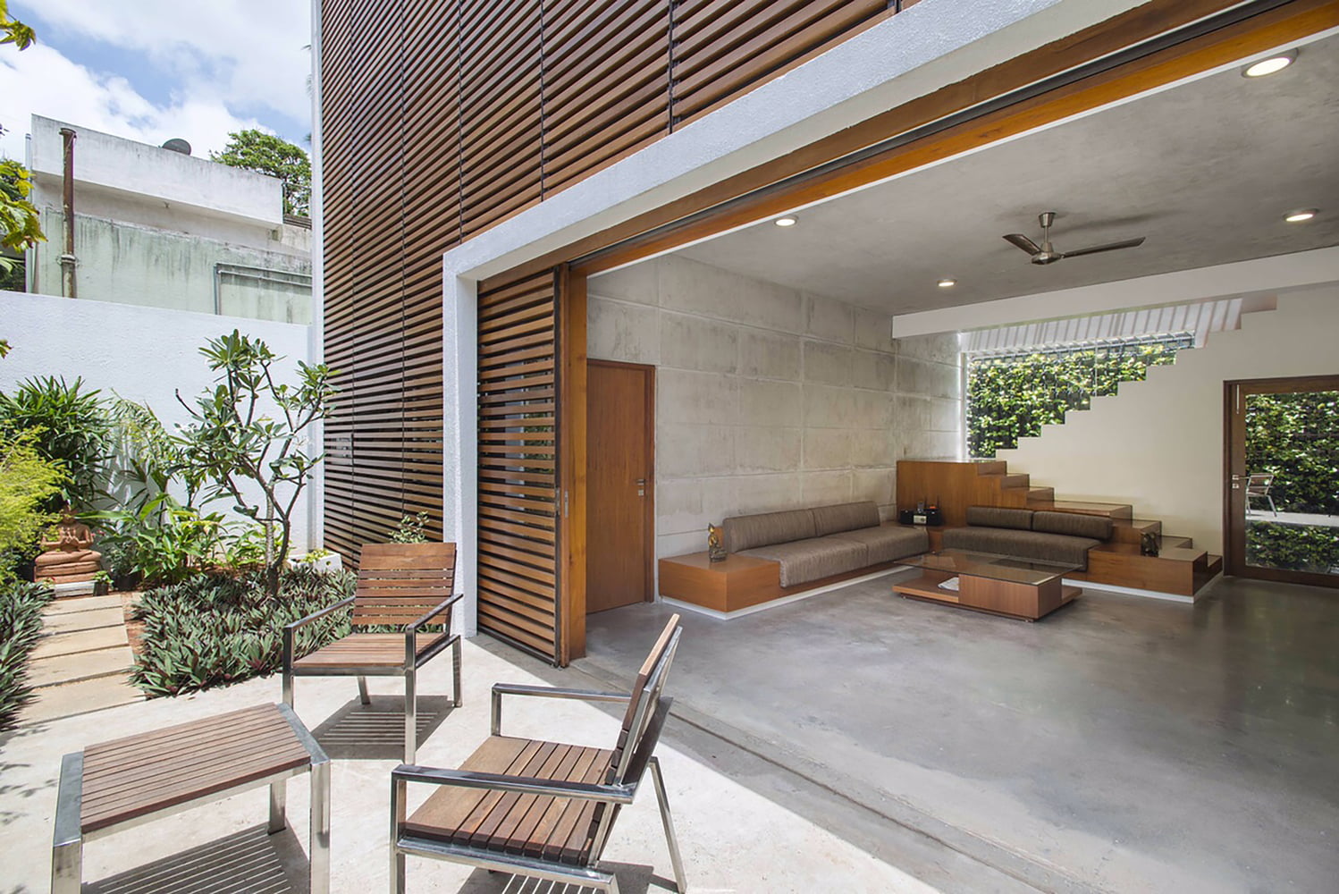 Badri Residence A Modern Indian House Architecture Paradigm - Kadva Corp