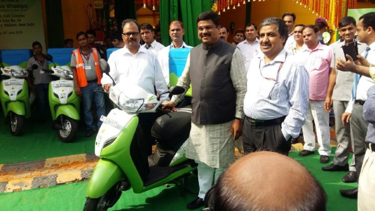 New CNG Kit Fits in 18 Automatic Scooter Models now Launch in India ...
