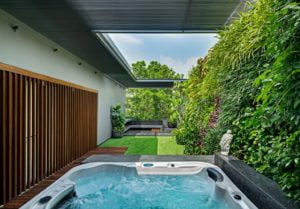 Badari Residence: A typical tight knit urban house by Cadence ...